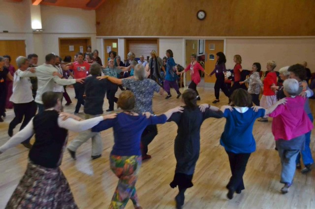 Welcome to the Circle Dance Grapevine website - GRAPEVINE